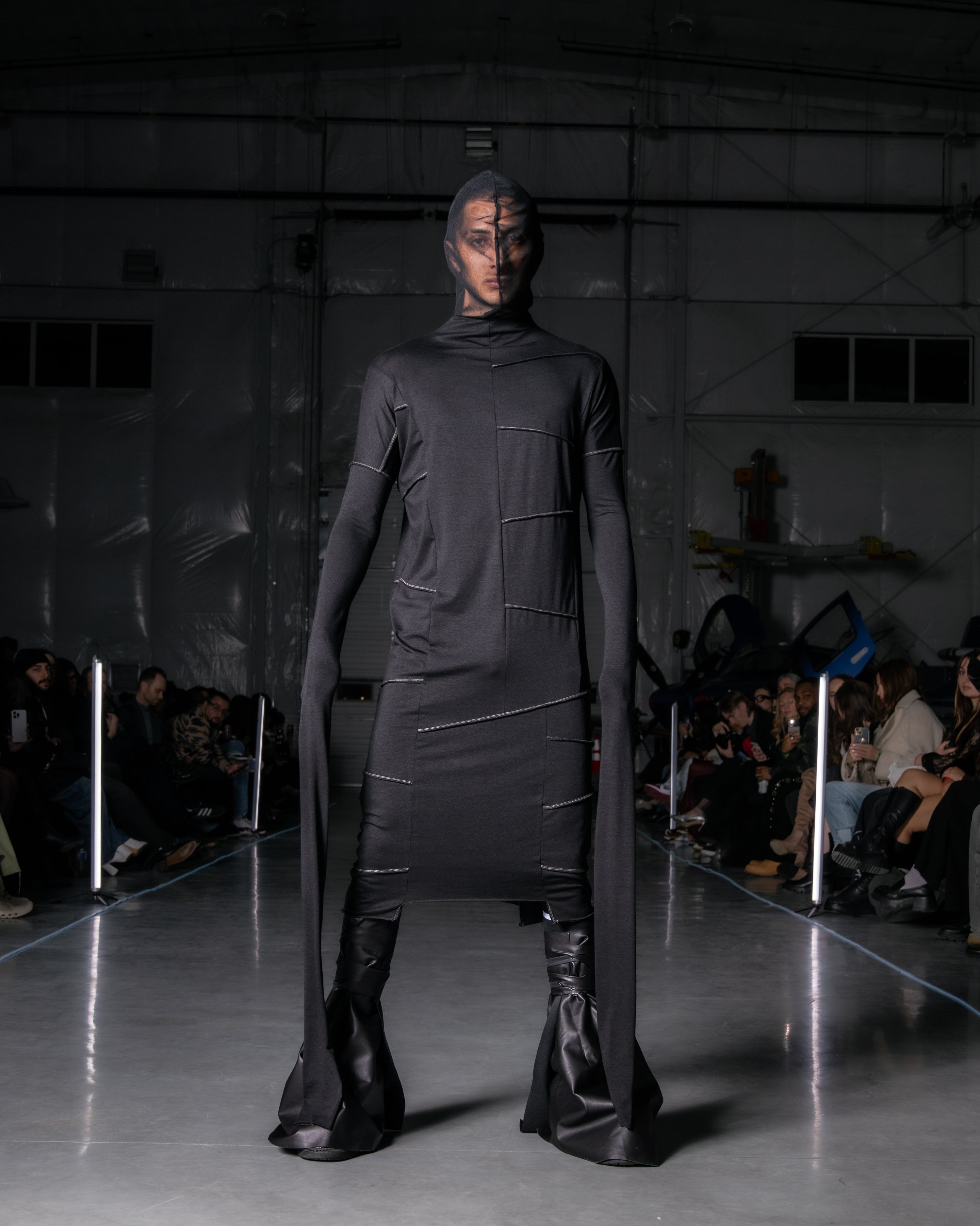 LOCO ONE | Avant-Genderless Wear